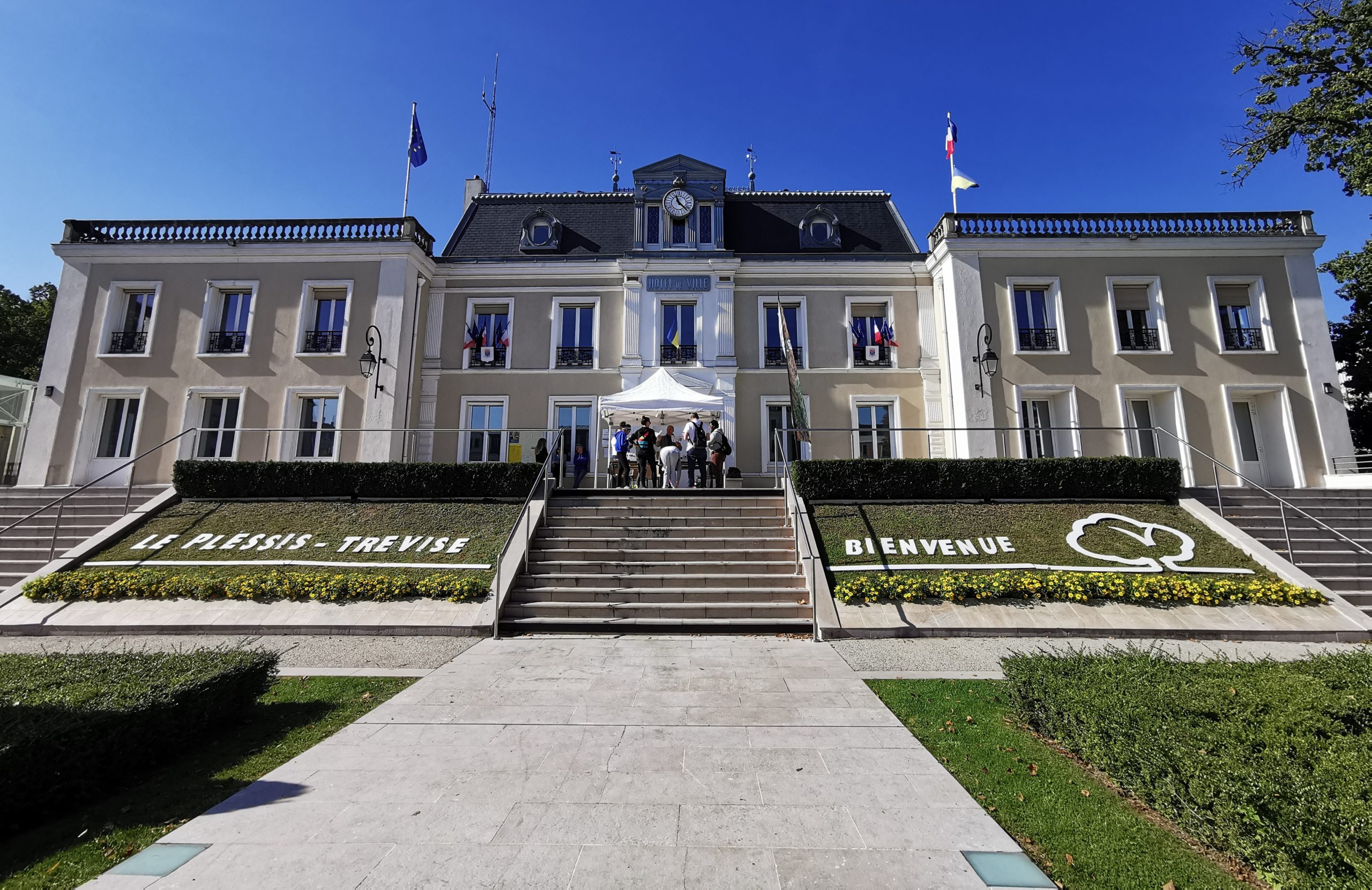 Relations avec la ville » Le Plessis-Trévise